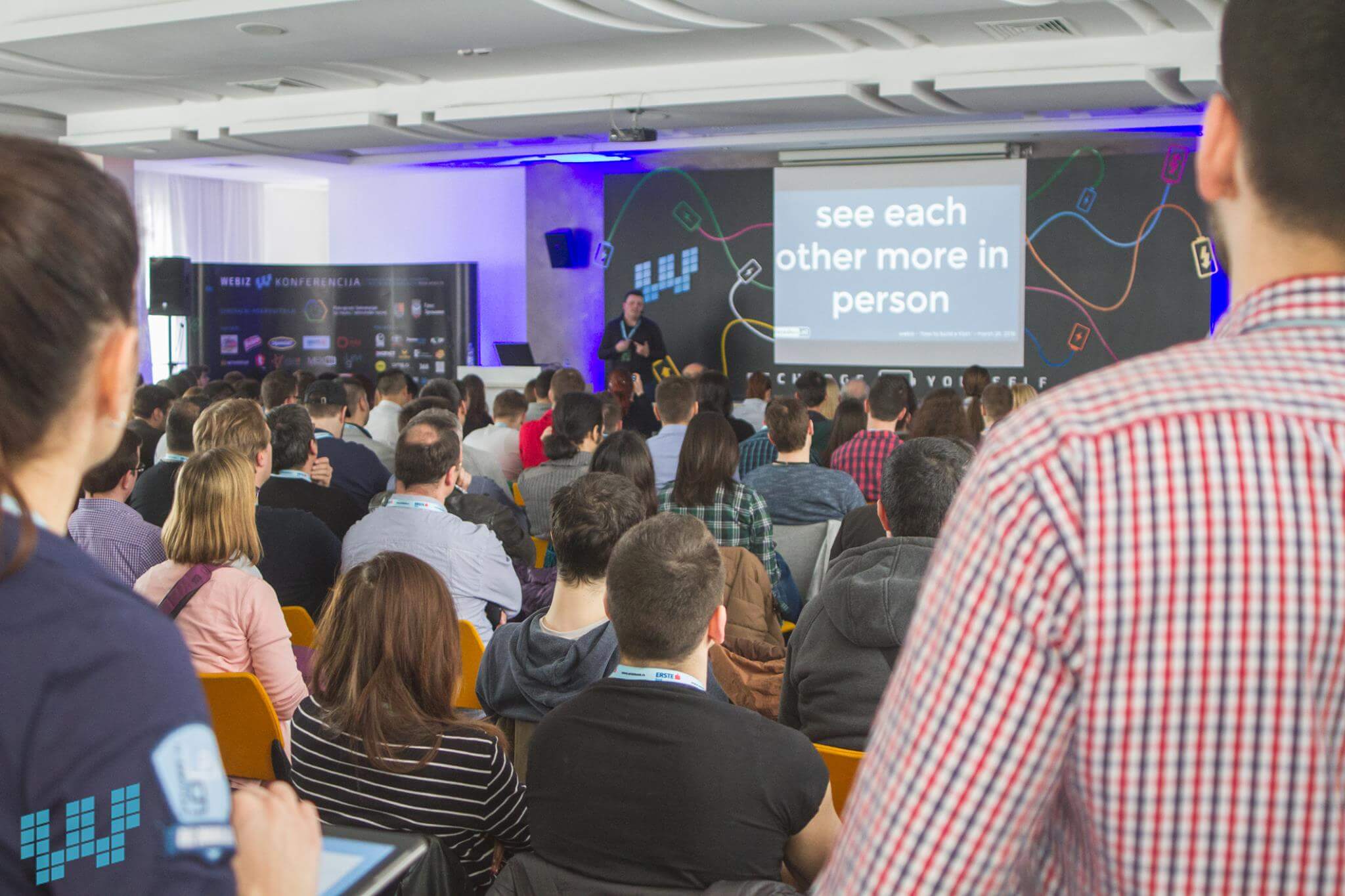 How can I do a better presentation? 5 tips for wowing the crowd! - Bits ...